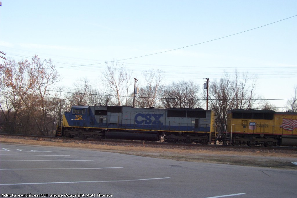 CSX 752